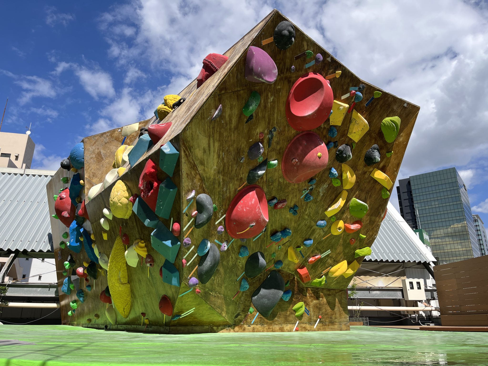 ボルダリングジム＆ショップ B-PUMP TOKYO 秋葉原